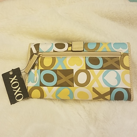 XOXO | Bags | Wallet | Poshmark